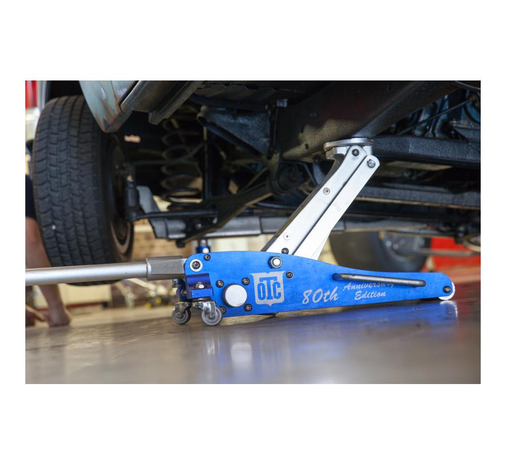 2 Ton Capacity Aluminum Racing Jack | OTC Tools